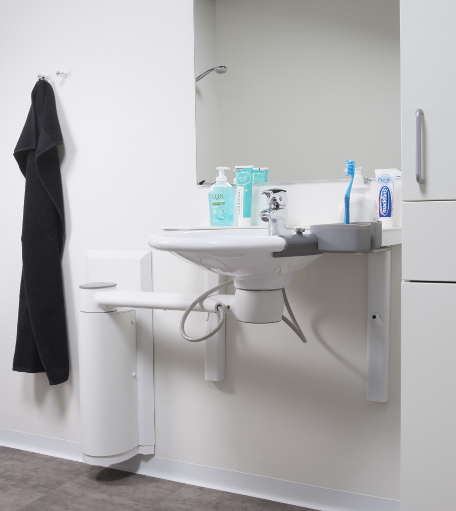 Mississippi - Swing Wash Basin - N&C Phlexicare